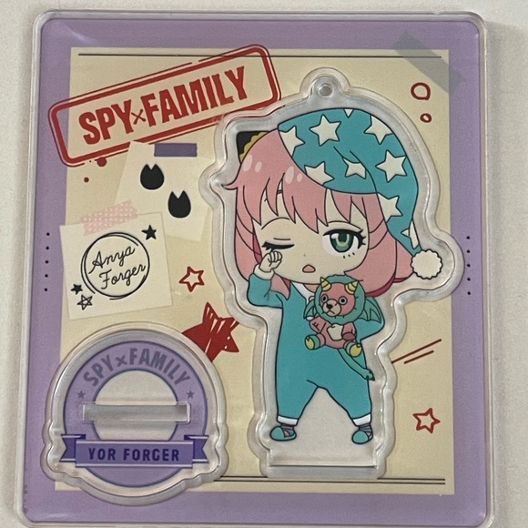SPY x FAMILY | Other | Spy X Family Anya Forger Standup Figure Keychain ...